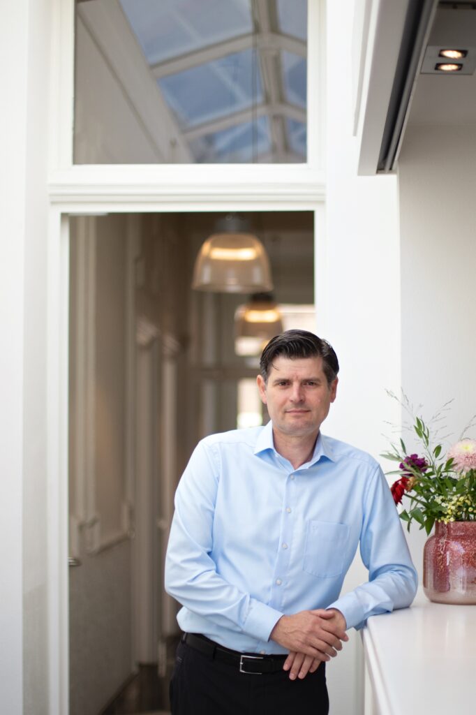 Interview in de Volkskrant met Roger Cox | Paulussen Advocaten